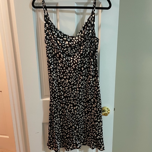 Dress Forum | Dresses | Midi Dress | Poshmark